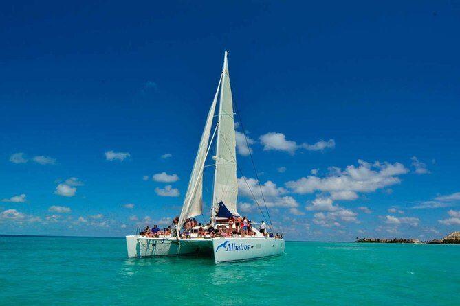 Catamaran Sailing to Isla Mujeres with Snorkeling, Lunch & Open Bar included - An Introduction to the Tour Experience