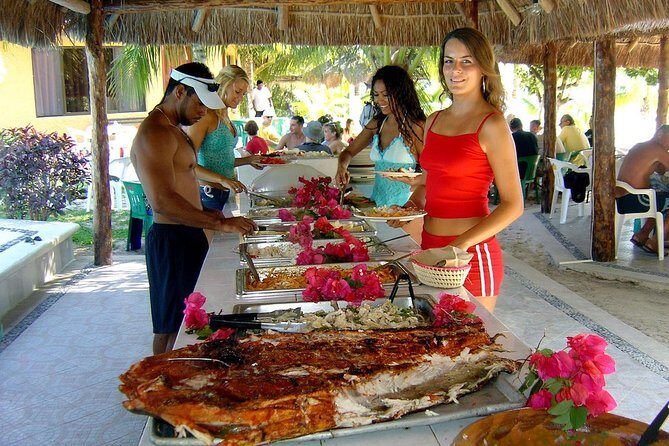 Catamaran Sailing to Isla Mujeres with Snorkeling, Lunch & Open Bar included - FAQs
