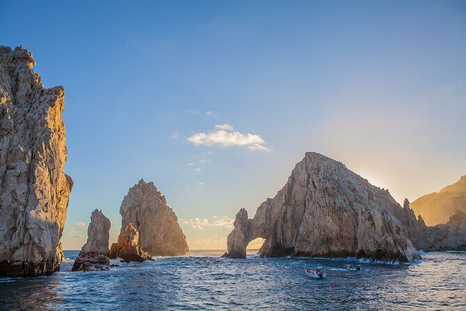Catamaran Snorkel at Los Cabos! Gorgeous Snorkel & Party + Round Transportation - What Makes This Tour Stand Out