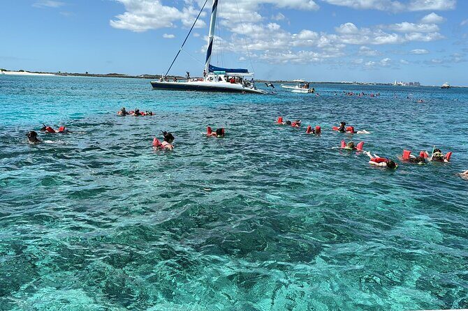 Catamaran Snorkel & Beach Day with Turtles - FAQ: Your Questions Answered