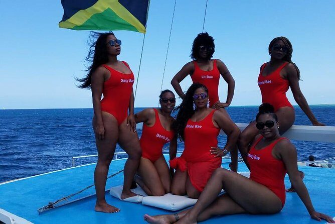 Catamaran, snorkeling & Dunn's River Falls - A Deep Dive into the Experience