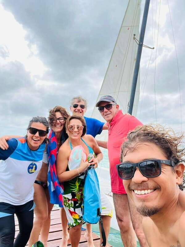Catamarán Through the Bacalar Lagoon and Make New Friends - Analyzing the Cost and Value