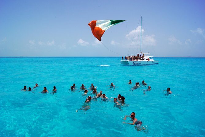 Catamaran to Isla Mujeres - Practical Tips for Your Trip