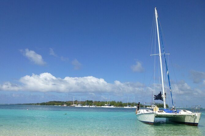 Catamaran to Isla Mujeres with Open Bar from Playa del Carmen - FAQ