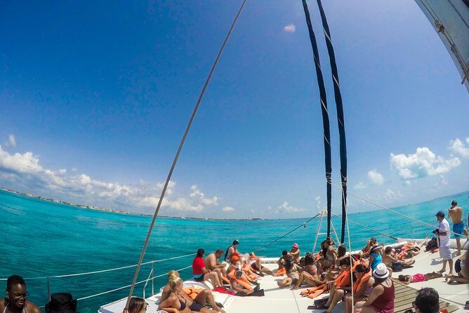 Catamaran to Mujeres Island with Open Bar on Board from Cancun - The Details of the Tour