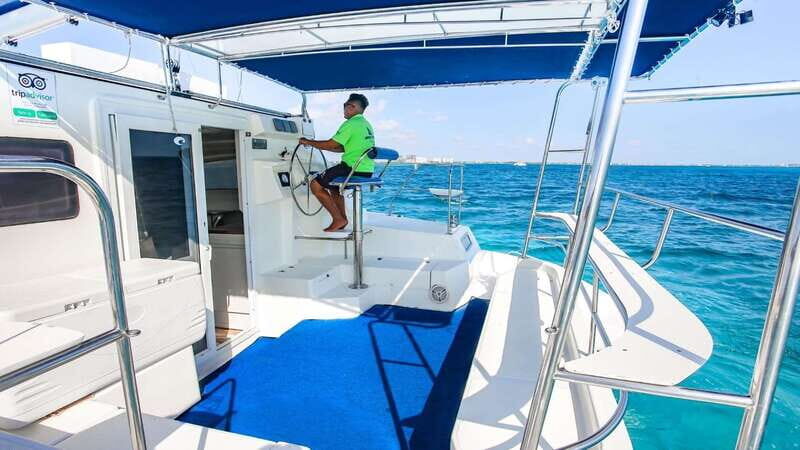 Catamaran Tour to Isla Mujeres from Cancun All Inclusive - Who Will Love This Tour