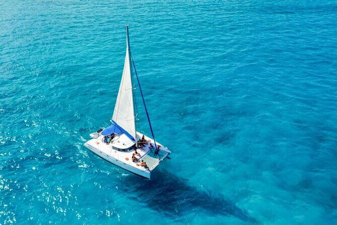 Catamaran Tour to Isla Mujeres Snorkeling with Buffet and Open Bar - Introduction