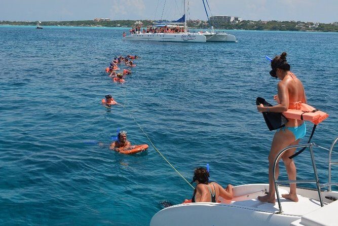 Catamaran tour to Isla Mujeres with snorkeling, open bar - Cancun Departure at Marina Las Perlas