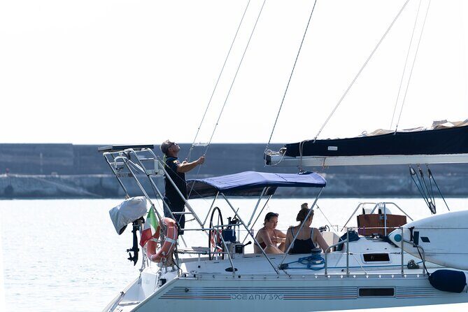Catania boat tour along the coast with aperitif and snorkeling - FAQs