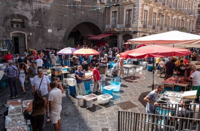 Catania: City Highlights Tour with Guide - Key Points