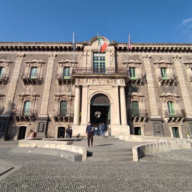 Catania City Highlights Walking Tour - English or French - - Key Points
