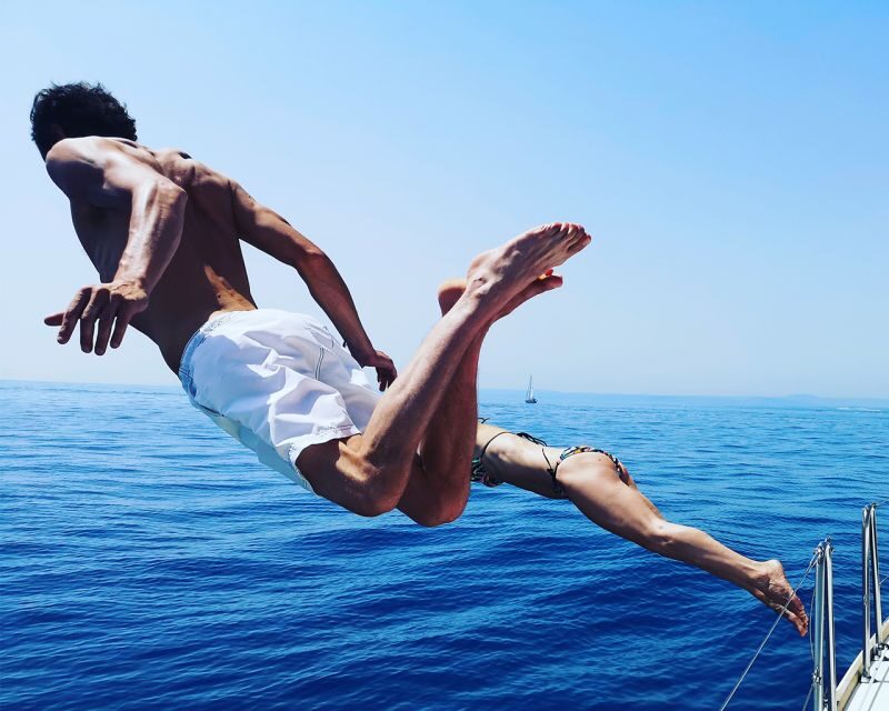 Catania: Coastline Sailing Trip with Aperitif and Prosecco - Panoramic Views and Unique Perspectives