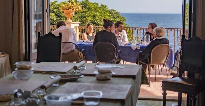 Catania: Cooking class set in a sea front historic villa - Key Points: