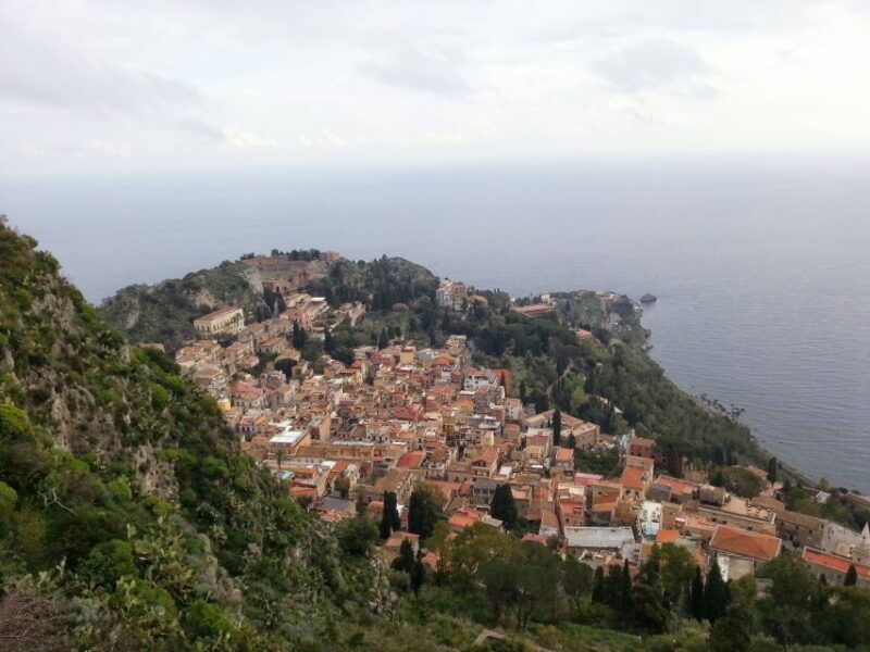 Catania: Giardini, Taormina, and Castelmola Day Trip - Key Points
