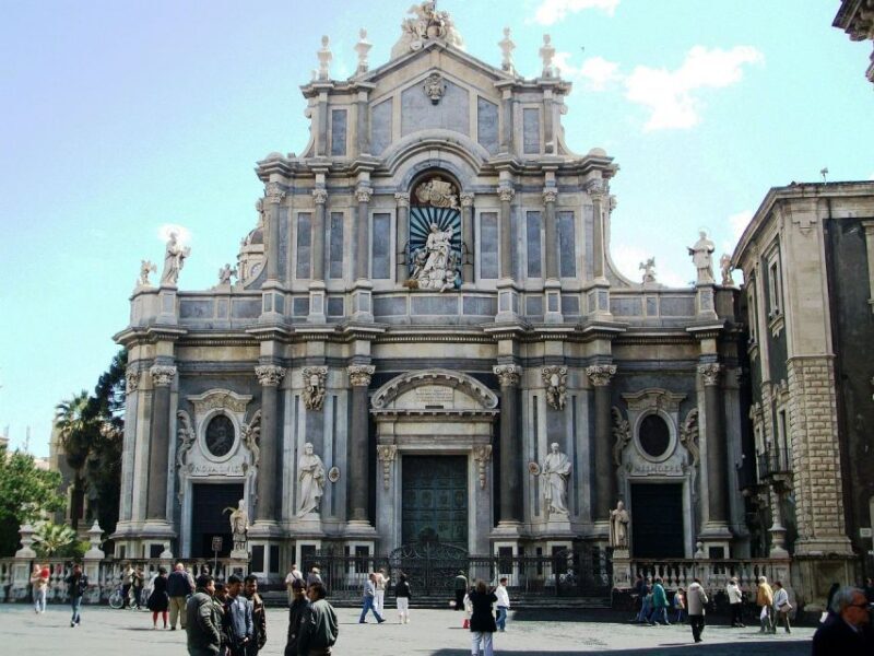 Catania: Guided Street Food Tour with Tastings - A Closer Look at the Itinerary