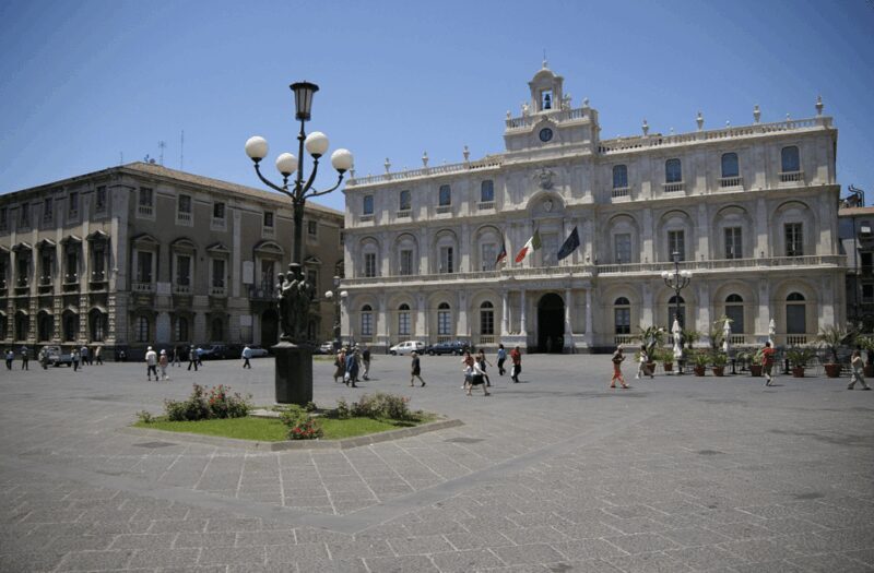 Catania Historic center Walking tour - Analyzing the Value