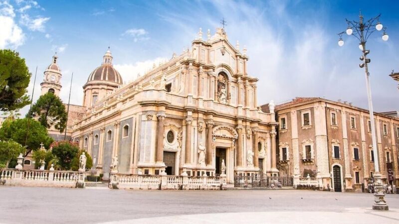Catania: Hop-On, Hop-Off Bus to Acicastello and Acitrezza - Authentic Experiences from Reviews