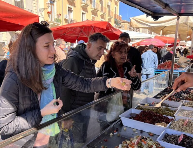 Catania: Market Tour and Cooking Class with Chef Riccardo - Analyzing the Cost and Value
