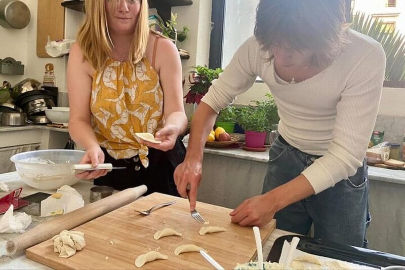 Catania: Pistachio Ravioli, Pasta Home Cooking Class w/ Wine - Key Points