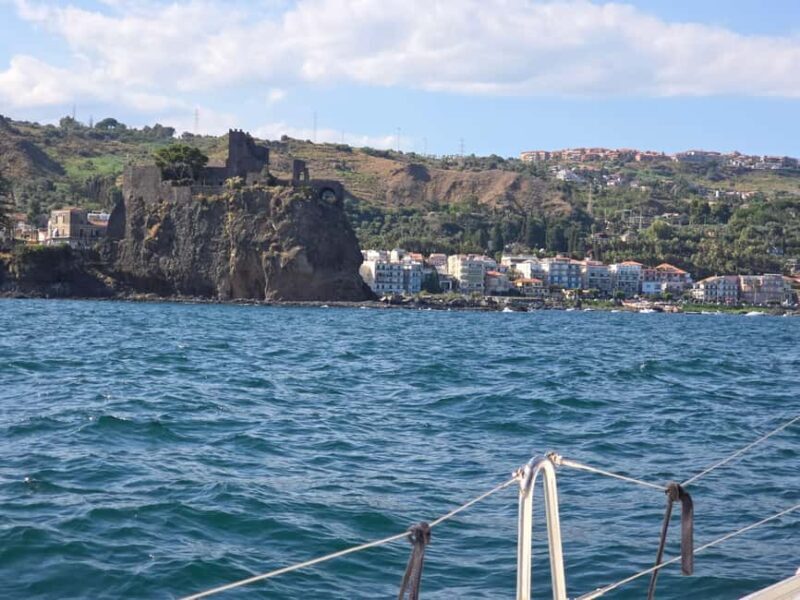 Catania: Sunset Sailing with Aperitif and Swim (4 hours) - Practical Considerations and Tips