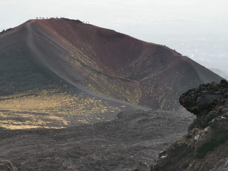 Catania: Sunset Trekking on Mount Etna with Wine Tasting - What’s Special About the Guides?