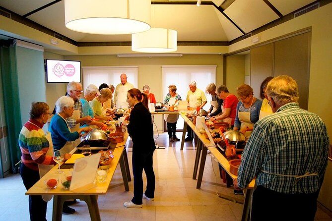 Cataplana for all: from market to the table - Itinerary breakdown: What to expect each step of the way