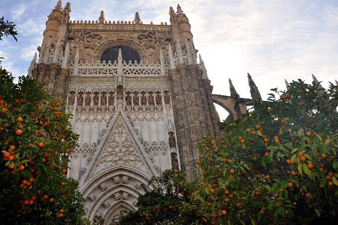 Catedral + Giralda Tour - An In-Depth Look at the Cathedral + Giralda Tour