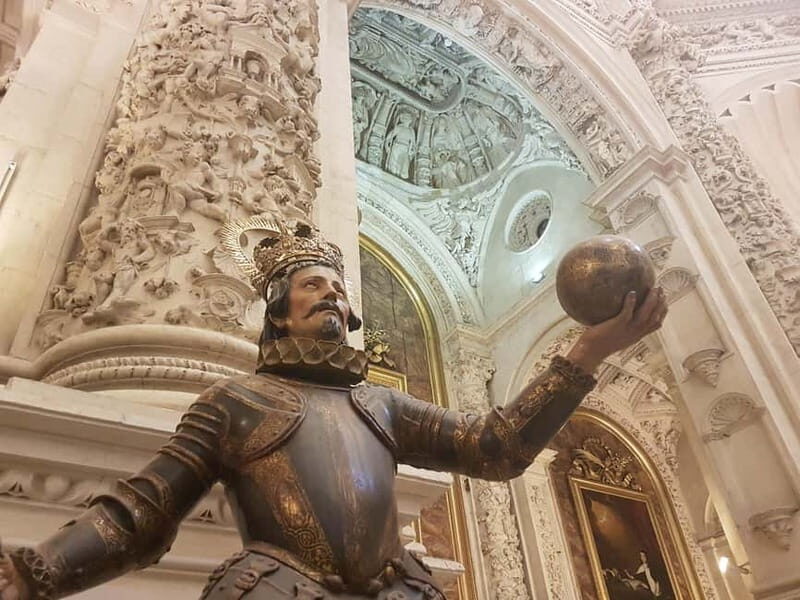 Cathedral and Giralda Entry Ticket with Audio Guide - Discovering Sevilles Cathedral and Giralda Tower: An Honest Review