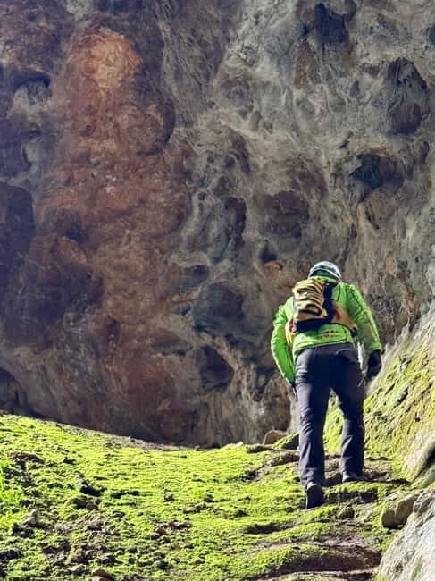 Cave Excursion in the Brescian Karst - Discovering the Underground: Cave Excursion in the Brescian Karst