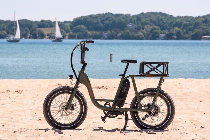 Cave Point E - Bike Tour - A Complete Guide to the Cave Point E-Bike Tour
