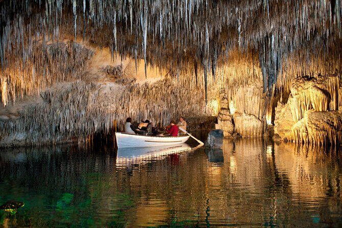 Caves Drach Boat Trip from Alcudia with Return Bus and Tickets - What the Reviews Tell Us