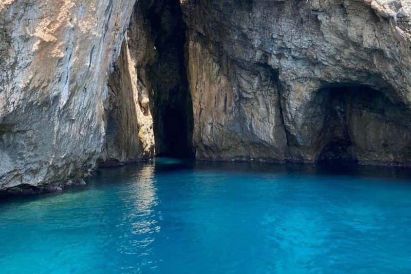 CAVES LEUCA TOUR WITH SKIPPER 3 HOURS - Introduction: Exploring the Caves of Santa Maria di Leuca