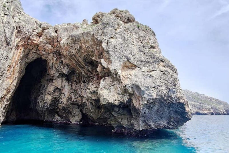 CAVES LEUCA TOUR WITH SKIPPER 3 HOURS - The Experience for Different Travelers