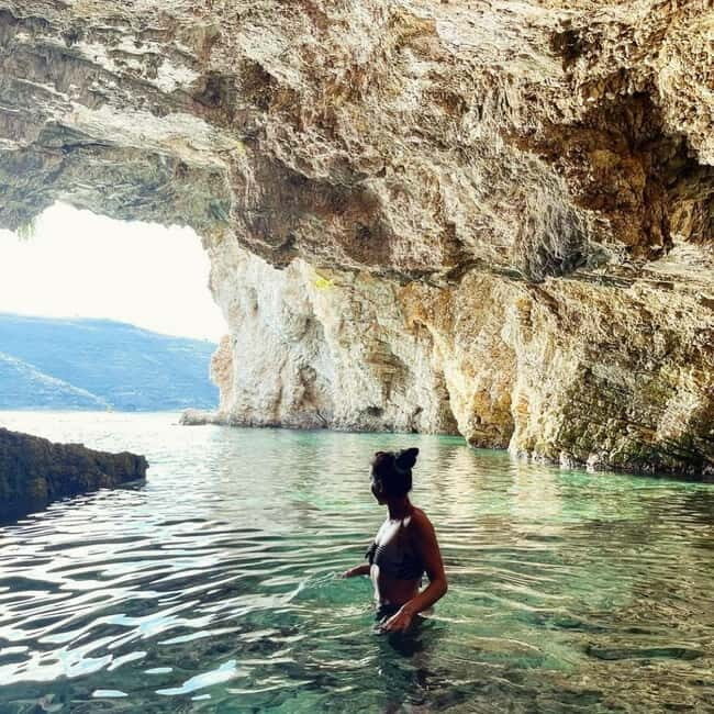 Caves of Porto Palermo: Kayak/SUP Tour with Castle Sea View - The Value in the Experience