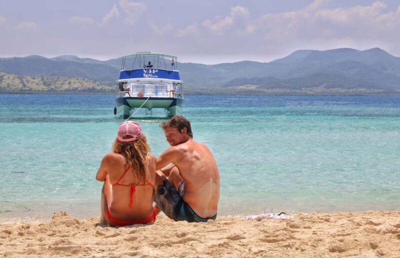 Cayo Arena: VIP Experience in Luxury Catamaran - Overview of the Experience