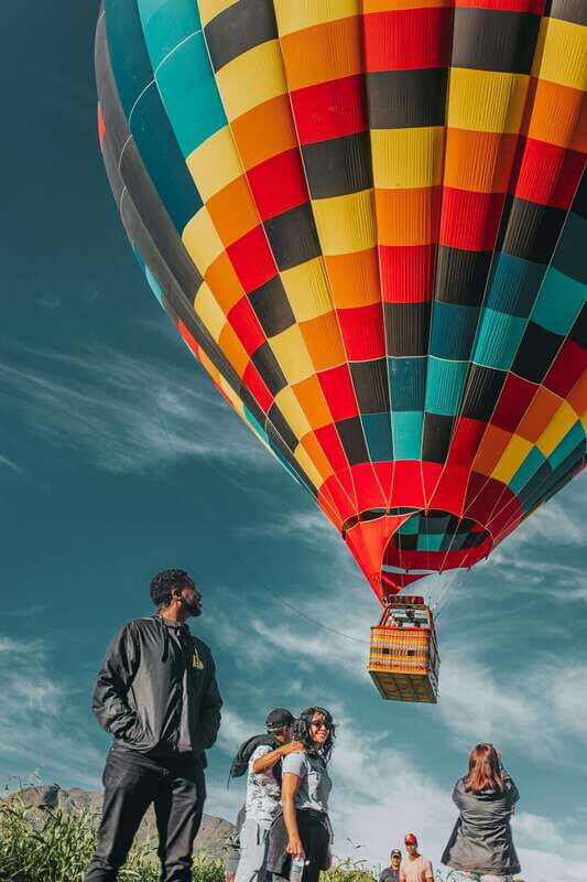 CDMX: Fly over Teotihuacan in a hot air balloon and visit the Basilica of Guadalupe - A Day of Adventure and Meaning