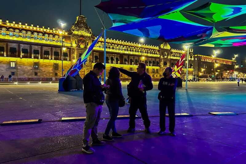 CDMX: Night Walking Tour of the City, with option to visit the Torre Latinoamericana - FAQs