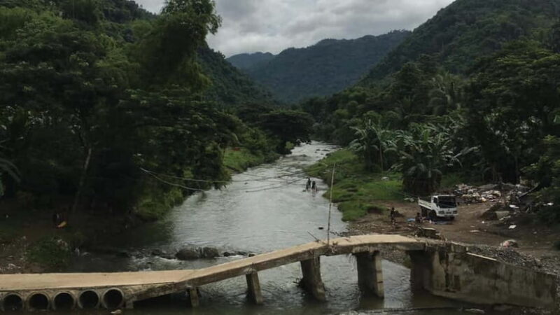 Cebu: Igutan Cave and Waterfalls Hike with Market Visit - Discovering Igutan Cave and Waterfalls: A Natural and Cultural Treasure