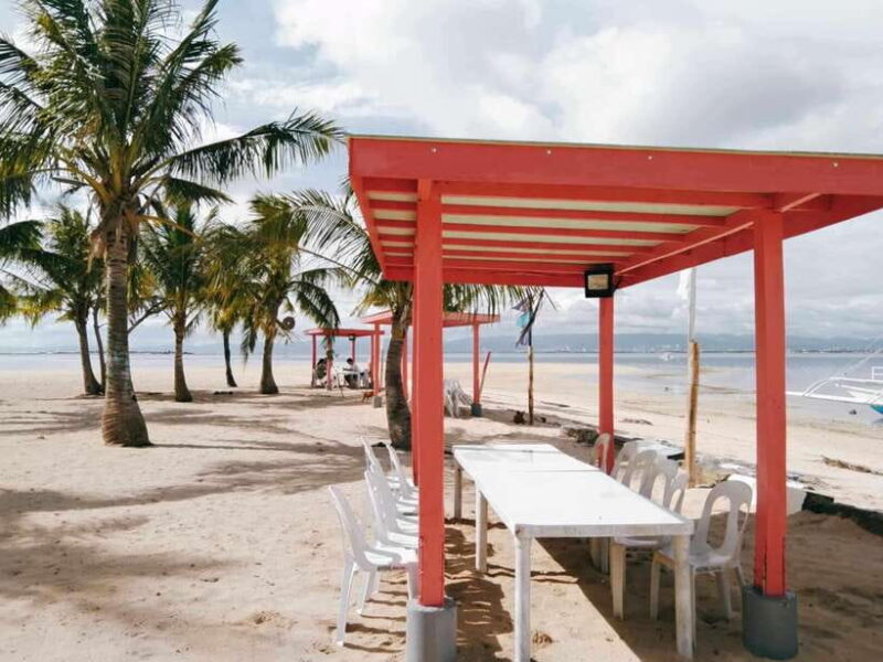 Cebu: Island Hop to Gilutungan, Caohagan, Nalusuan and Lunch - An In-Depth Look at the Cebu Island-Hopping Tour