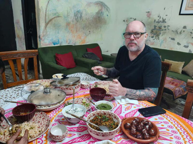 Celebrate Holi, the Colour Festival with locals in New Delhi - Key Points