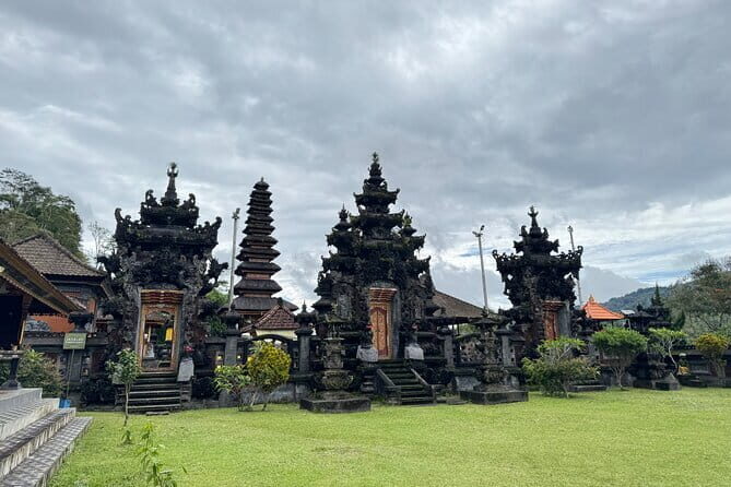 Celukan Bawang Day Tour (all-inclusive) - Exploring North Bali with the Celukan Bawang Tour