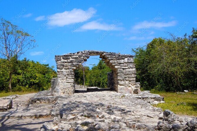 Cenote and Ancient Mayan Ruins Tour with Tequila in Cozumel - FAQs