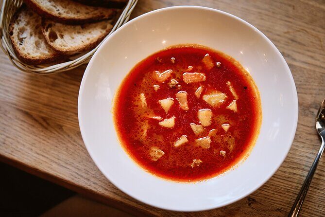 Central Budapest Food Tour with Drinks Included - Who Will Love This Tour?