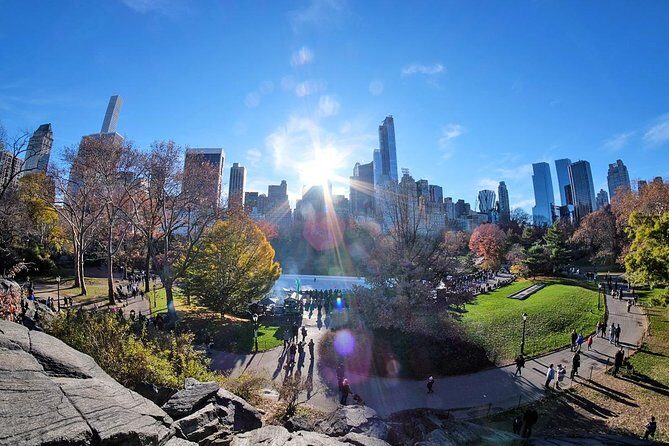 Central Park Guided Walking Tour in French - Why This Tour Stands Out