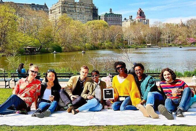 Central Park Luxury Picnic for 2 - Who Is This Experience Best For?