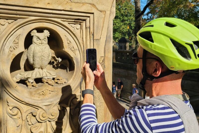 Central Park, NYC: Private Bike Tour and Luxurious Picnic - Key Points