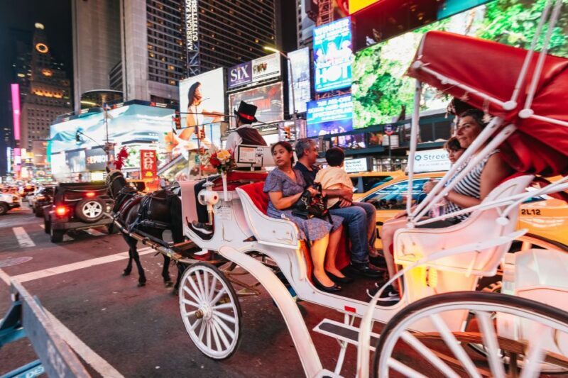 Central Park, Rockefeller & Times Carriage Ride (4 Adults) - An In-Depth Look at the Carriage Ride