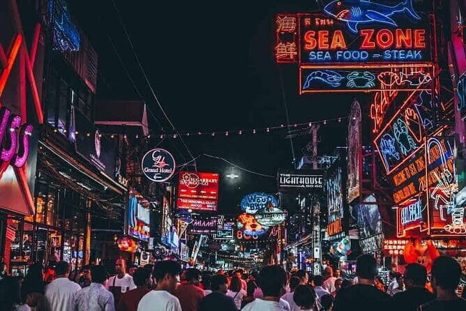 Central Thailand Walking Tour and visit Temple at Bangkok - Starting Point: The Grand Palace