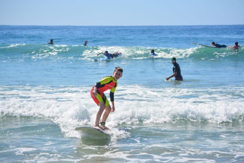Cerritos Beach: Private Surfing Lessons with Instructors - Equipment and Others Supplies