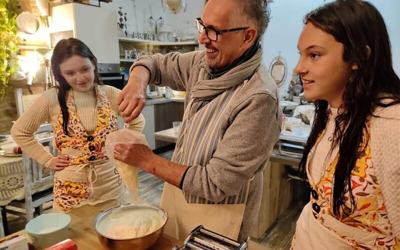 Certaldo: Tuscan "barbecue" course with convivial lunch - FAQs